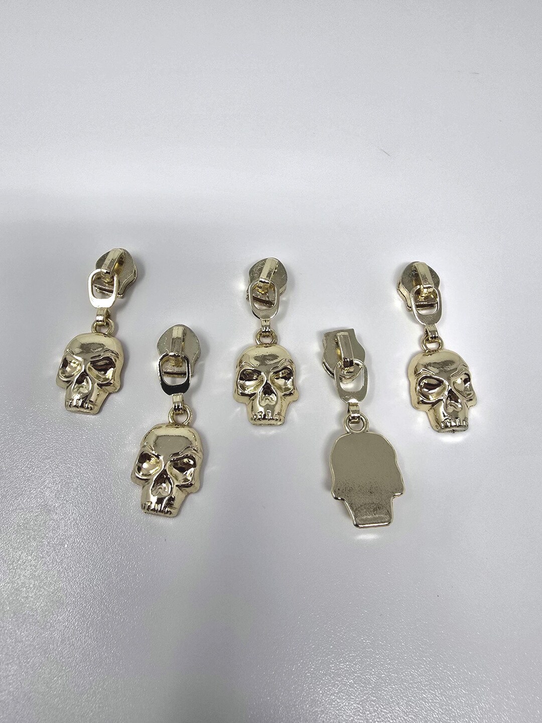 New Set of 5 Gold Colored Horror Skull #5 Nylon Zipper Pulls Zipper ...