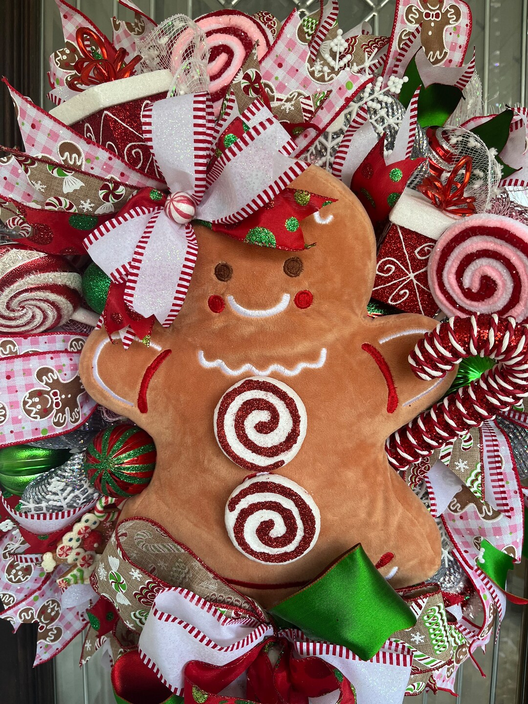 Christmas Gingerbread Girl Wreath, Christmas Wreath, Candy Wreath ...