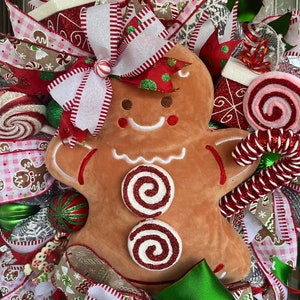 Christmas Gingerbread Girl Wreath, Christmas Wreath, Candy Wreath ...