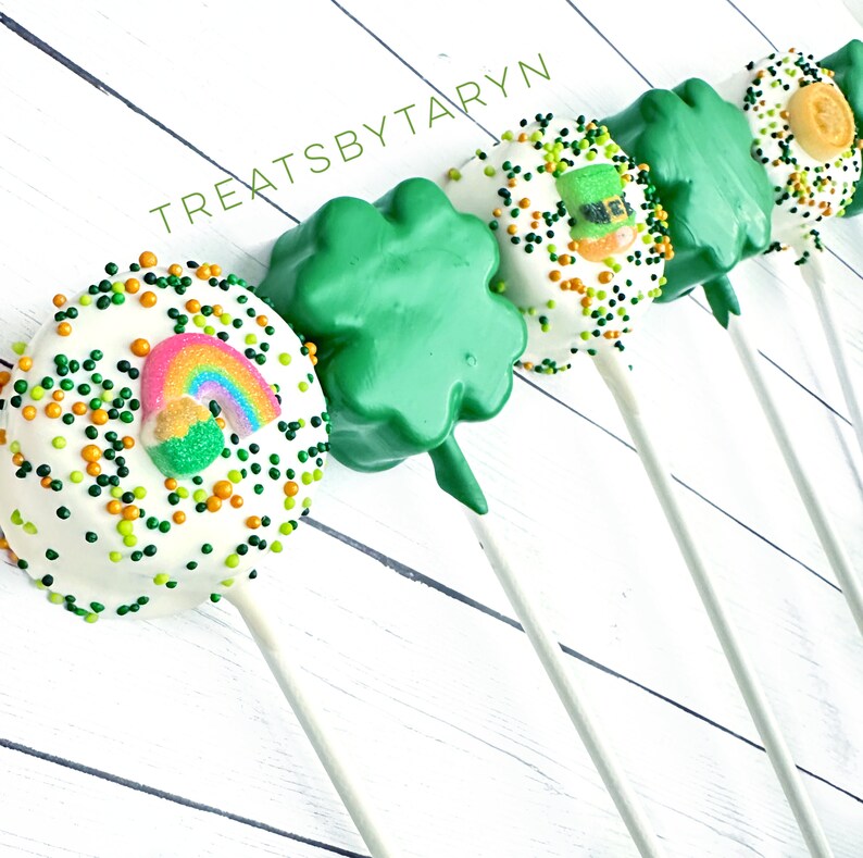 St. Patrick's Day Cake Pops: Leprechaun, Shamrock, Rainbow - 12 Piece ...