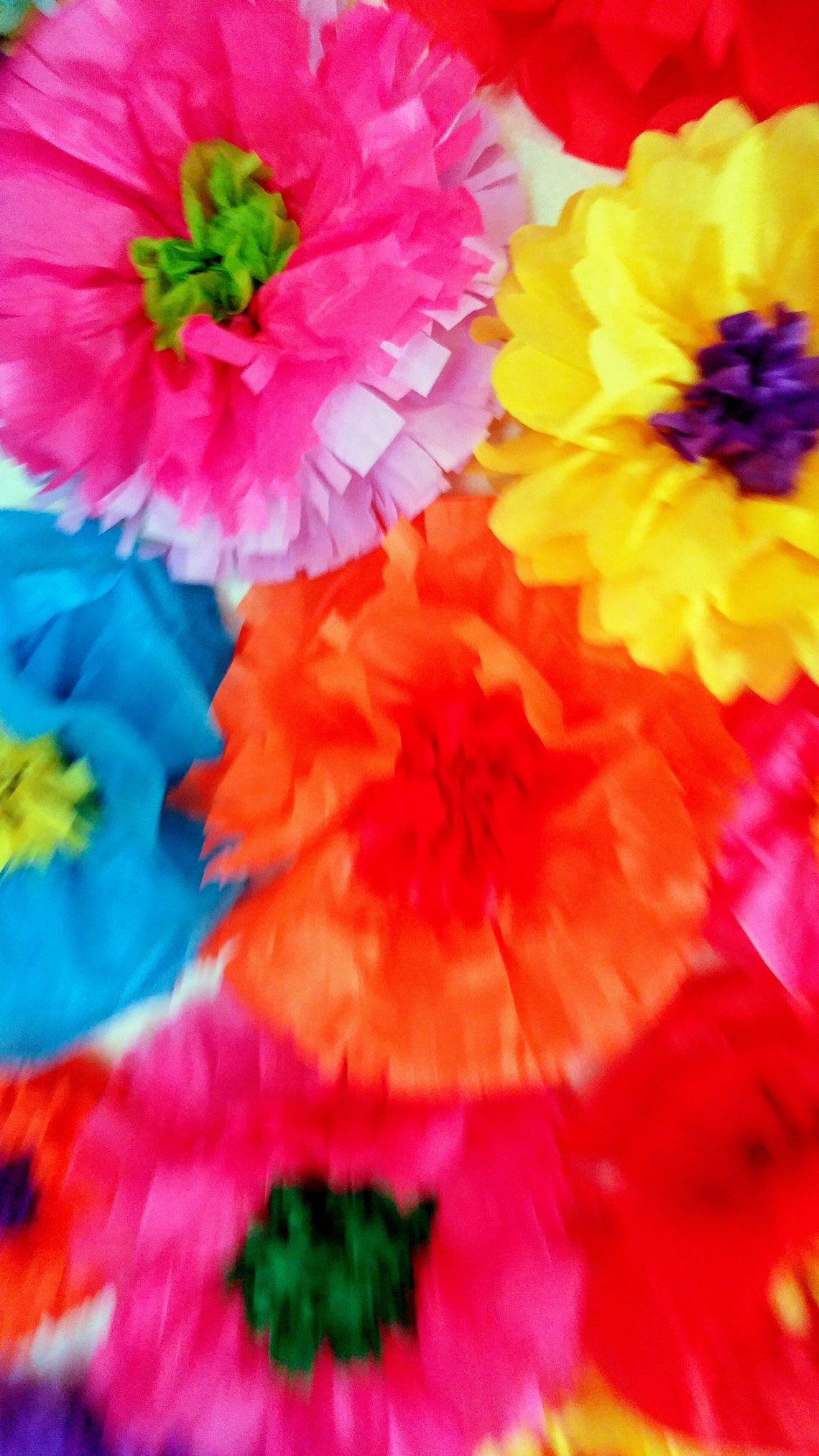 FIESTA Tissue Paper Flowers Backdrop/ Encanto Party/ Coco | Etsy