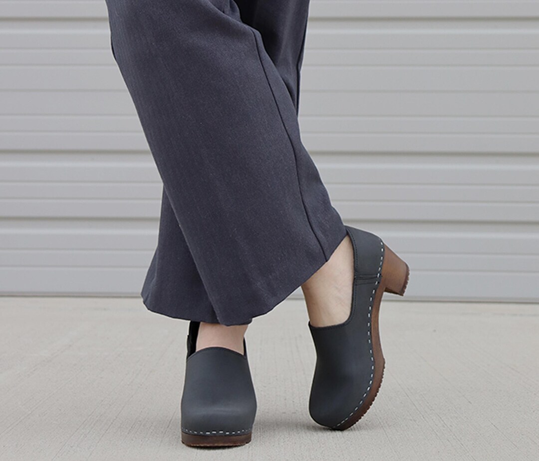 Closed Back Clogs, Women Clogs, Clog Shoes, Mule Shoes, Handmade ...