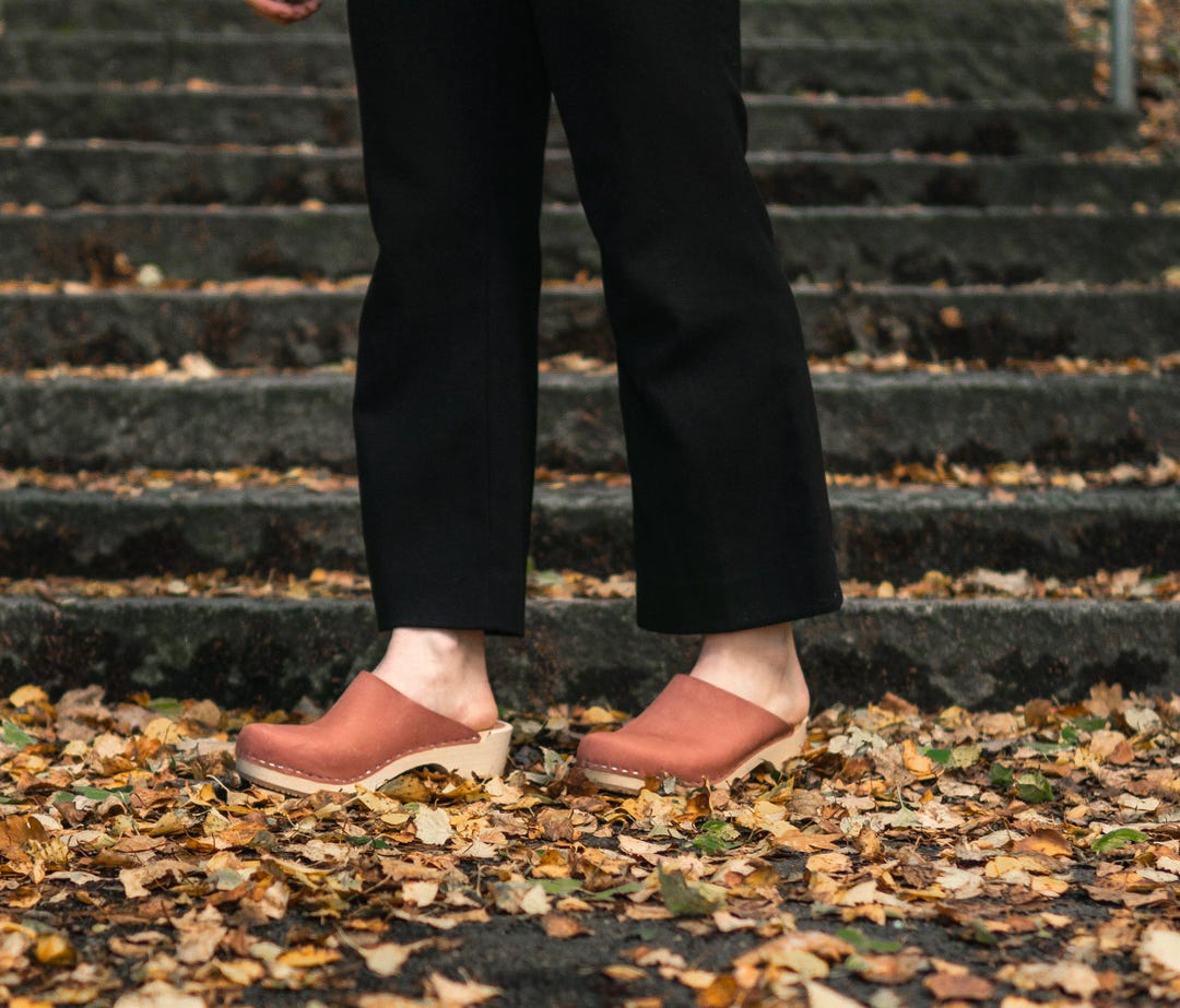 Clog Pantoletten, Frauen Clogs, Holzschuhe, Niedriger Absatz ...