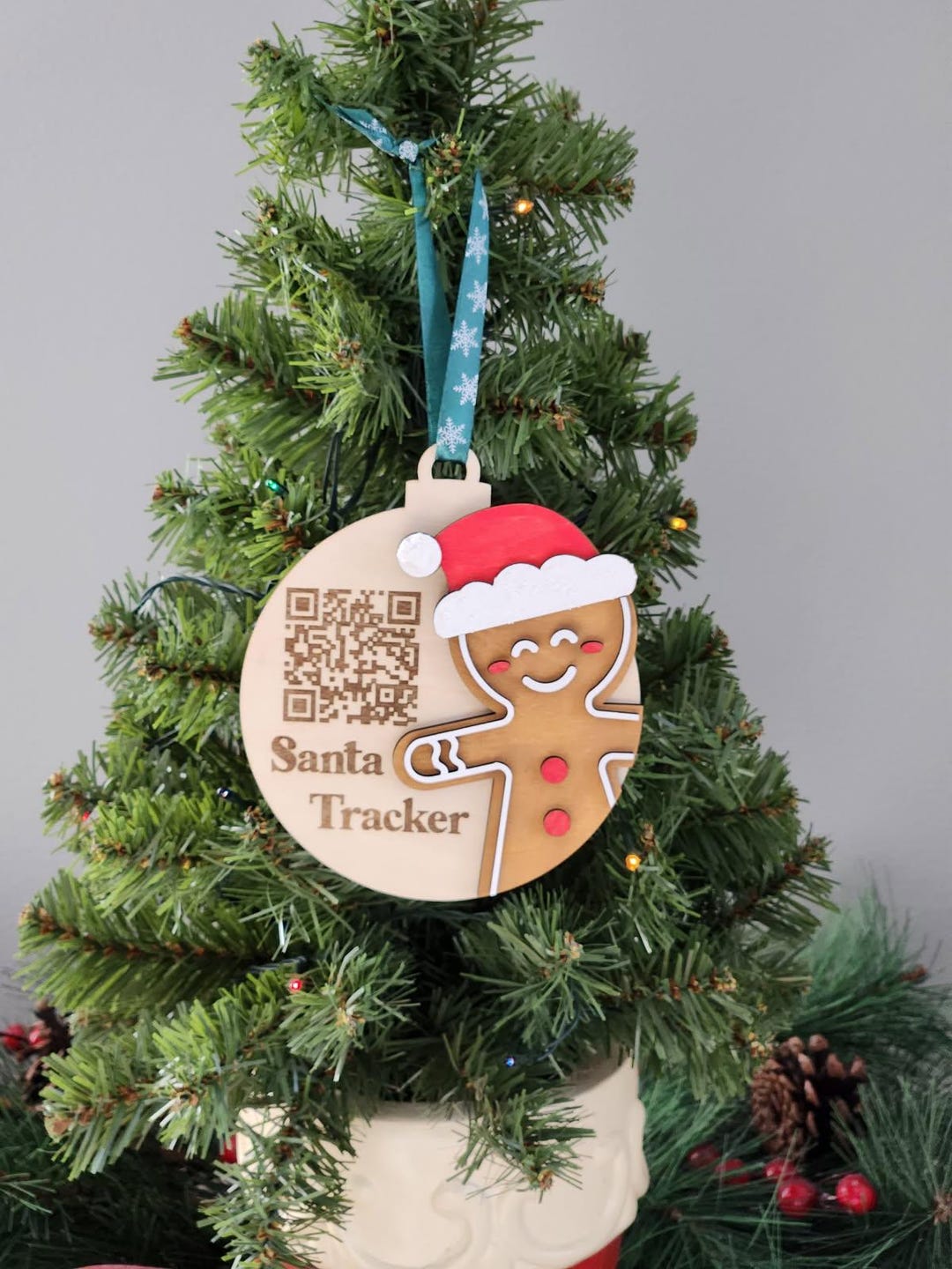 Gingerbread Man Santa Tracker QR Code Ornament / QR Code NORAD ...