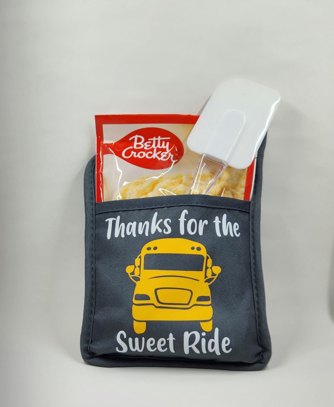 School Bus Driver Oven Mitt Gift Set / Thank You / School / Bus ...