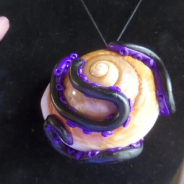 Ursula Necklace - Etsy