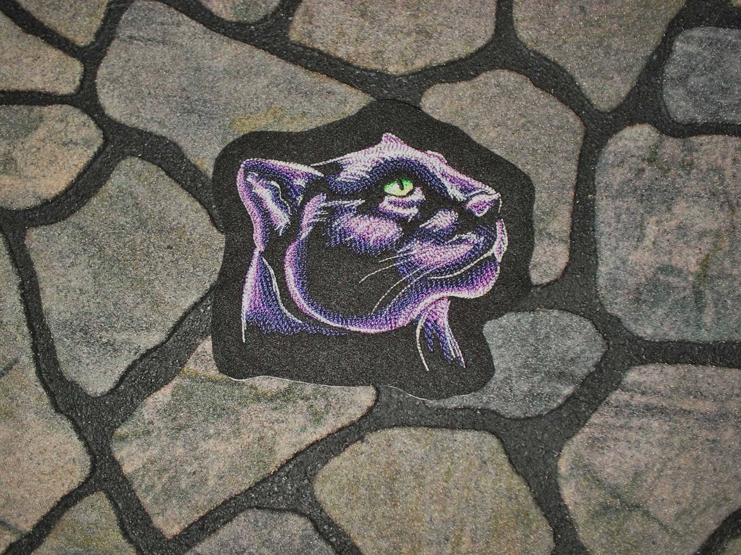 Parche bordado / aplique pantera iluminada por la luna coser, pegar o ...