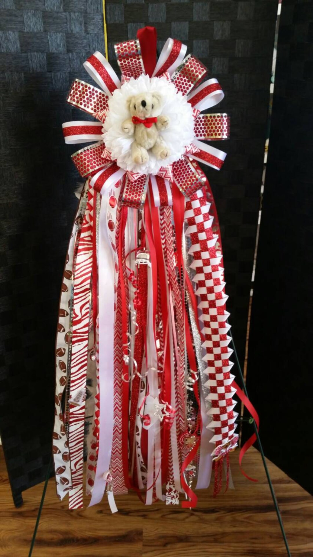 Permium Homecoming Mum (MADE TO ORDER) - Etsy