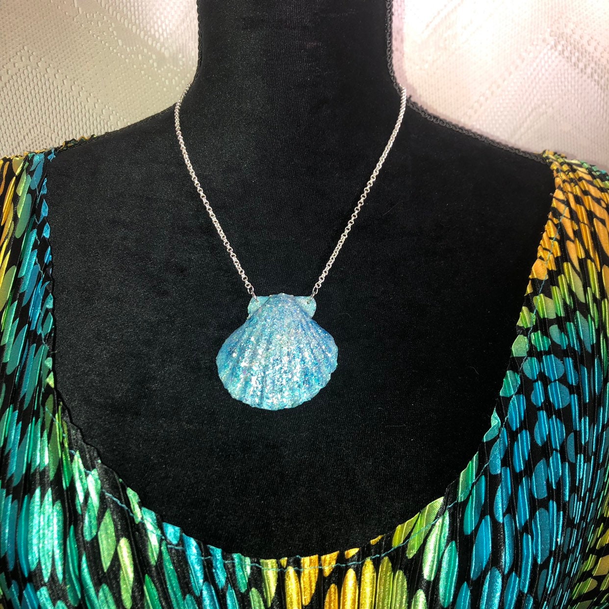 OOAK Blue Sparkle Clamshell Collar colgante de concha marina - Etsy España