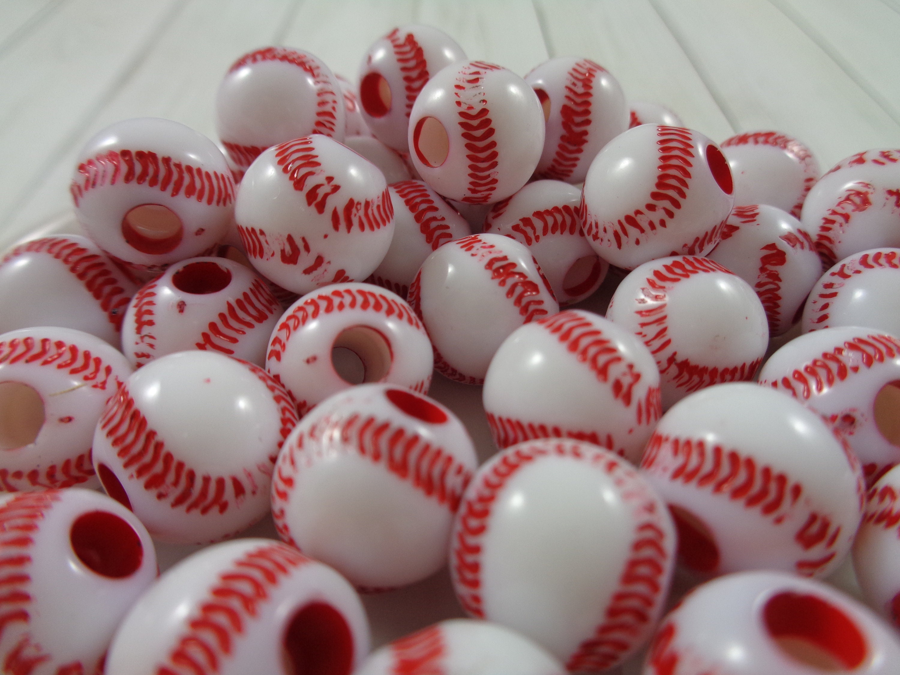 24 Pcs Baseball Shaped Beads - White Red Round Beads - Kids Sports ...