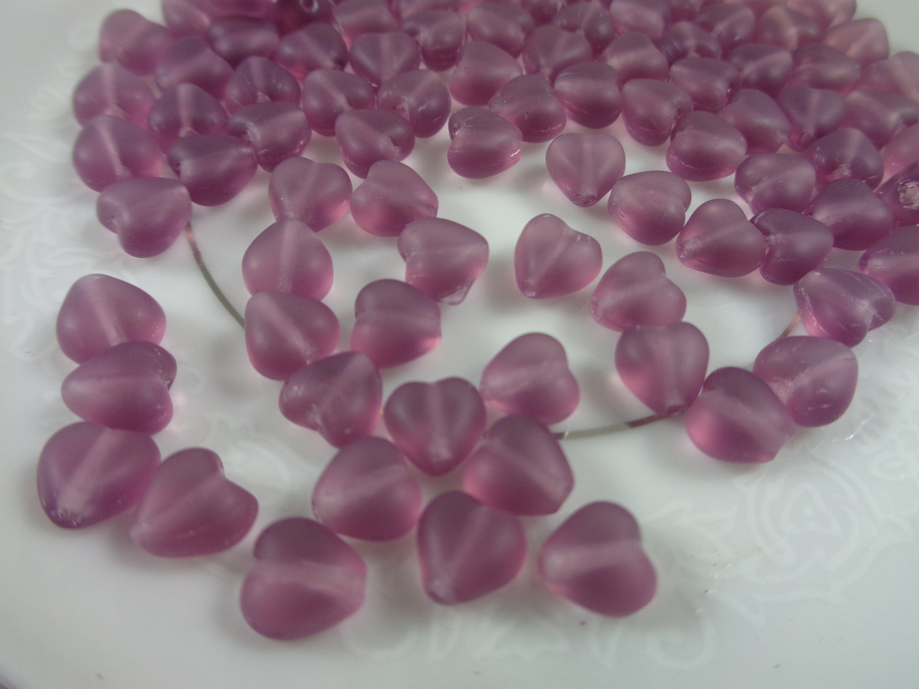 25 Adorable Little Purple Heart Shaped Glass Beads 6x6x3mm Flat Rounded ...