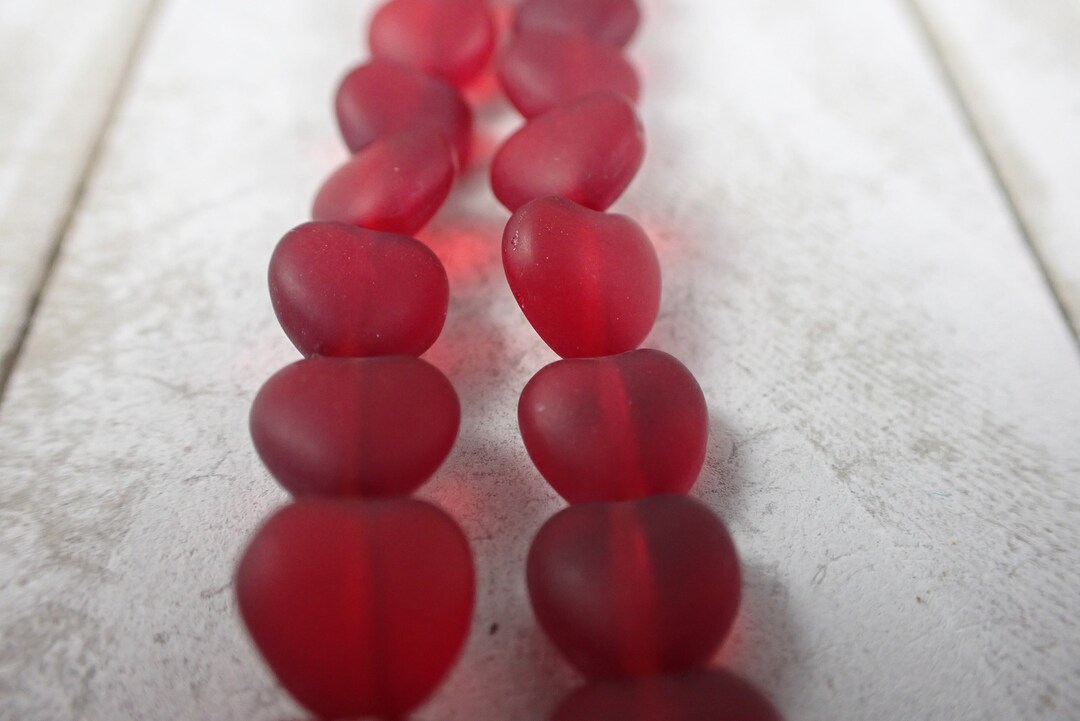 25 Small Red Frosted Heart Shaped Glass Beads - 8mm Rounded Frosted Red ...