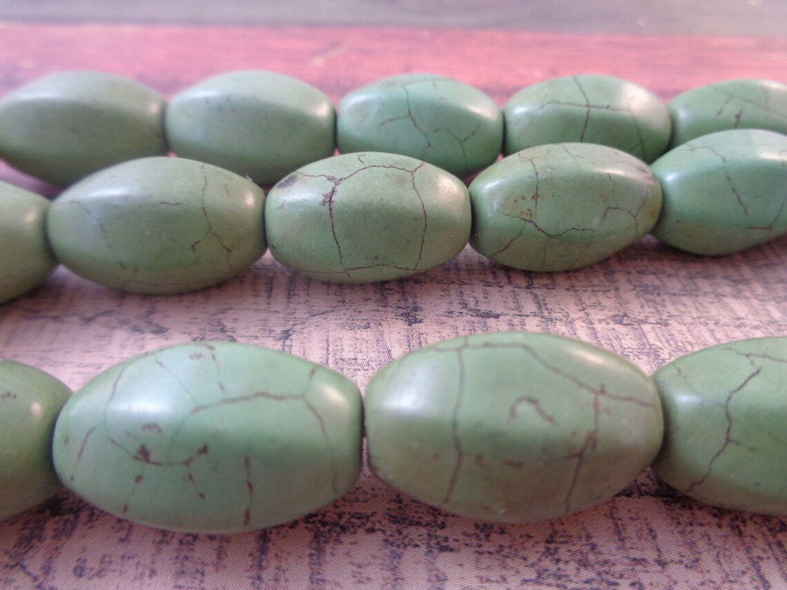 4 Large Light Green Vein Beads 20x13mm Smooth Finish Stone - Etsy UK