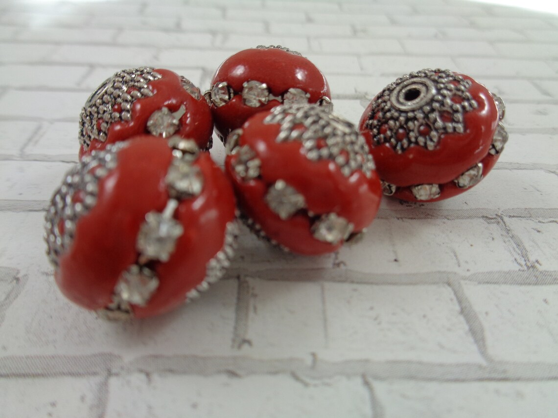 2 Red Silver Clay Brass Beads 15x14mm Round Dark Red Clay - Etsy