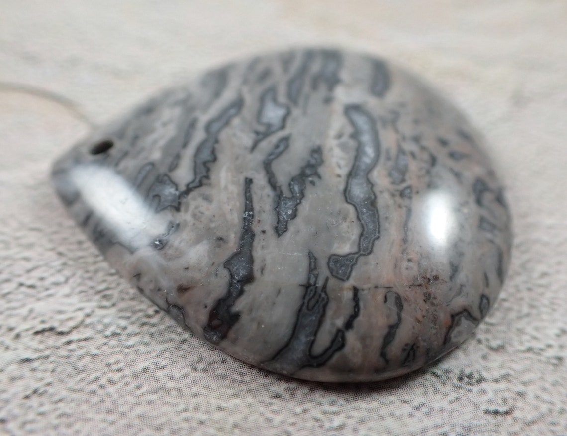 1 Piece Gray White Striped Jasper Pendant Teardrop Flat Back - Etsy ...