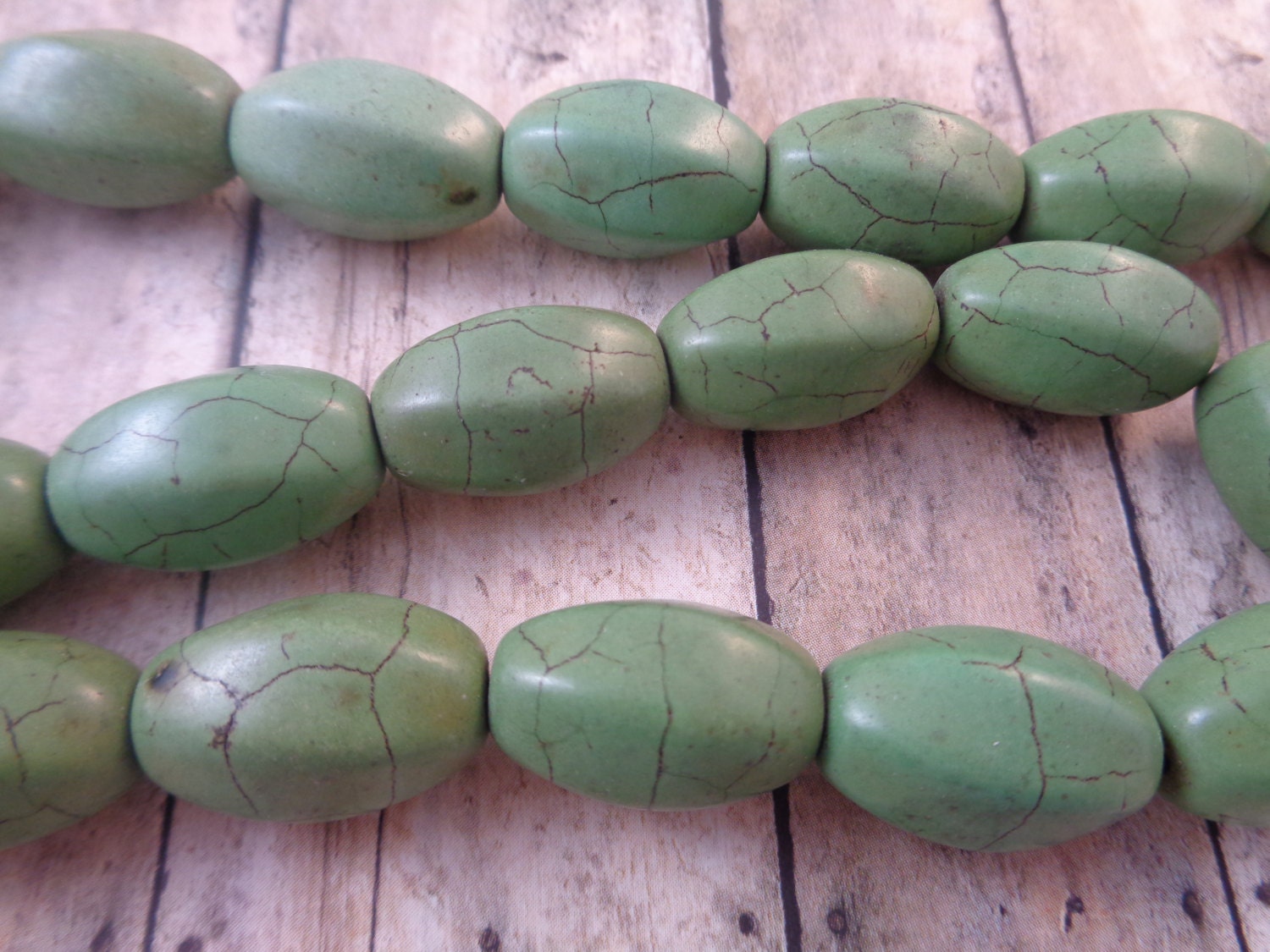 4 Large Light Green Vein Beads 20x13mm Smooth Finish Stone - Etsy UK