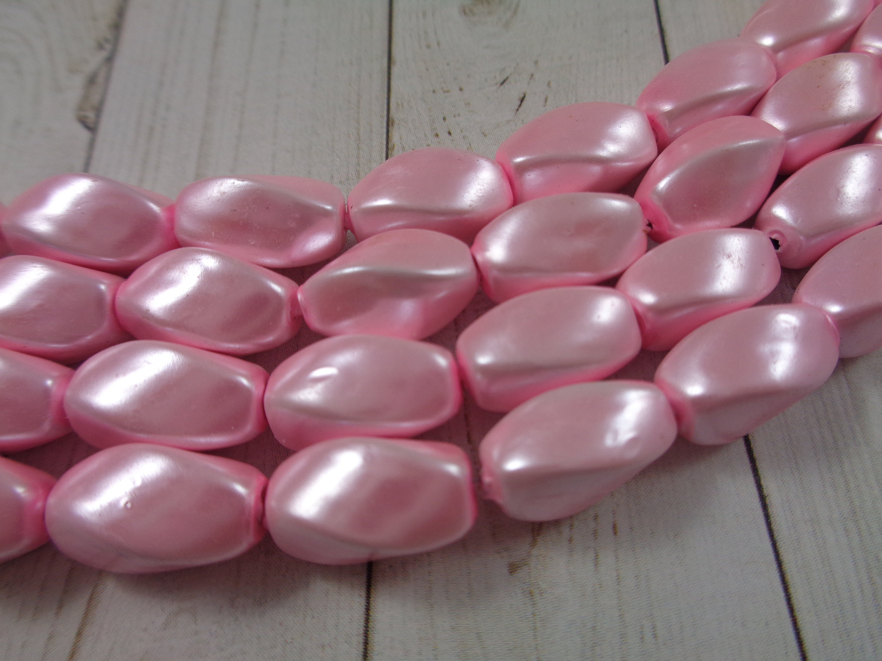 32 Pink Magnetic Hematite Twist Oval Beads 12x8mm Light Pink | Etsy