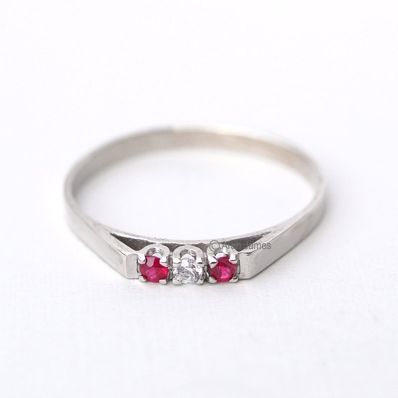MARLEE - Ruby Diamond Trilogy Ring in Rose Gold, Yellow Gold, White ...