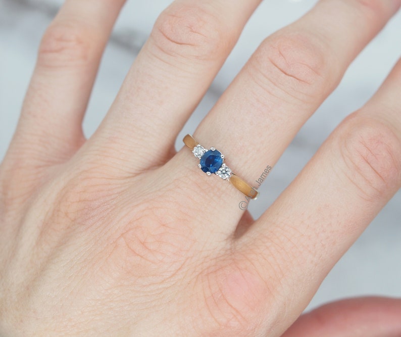 ROSEMARY Vintage Sapphire & Diamond Trilogy Ring | Etsy