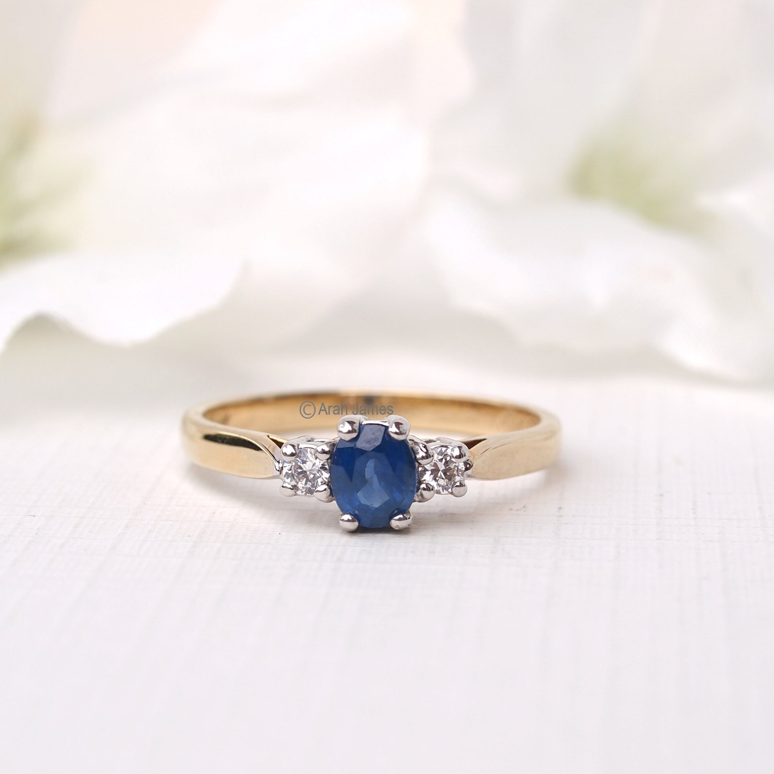 ROSEMARY Vintage Sapphire & Diamond Trilogy Ring - Etsy