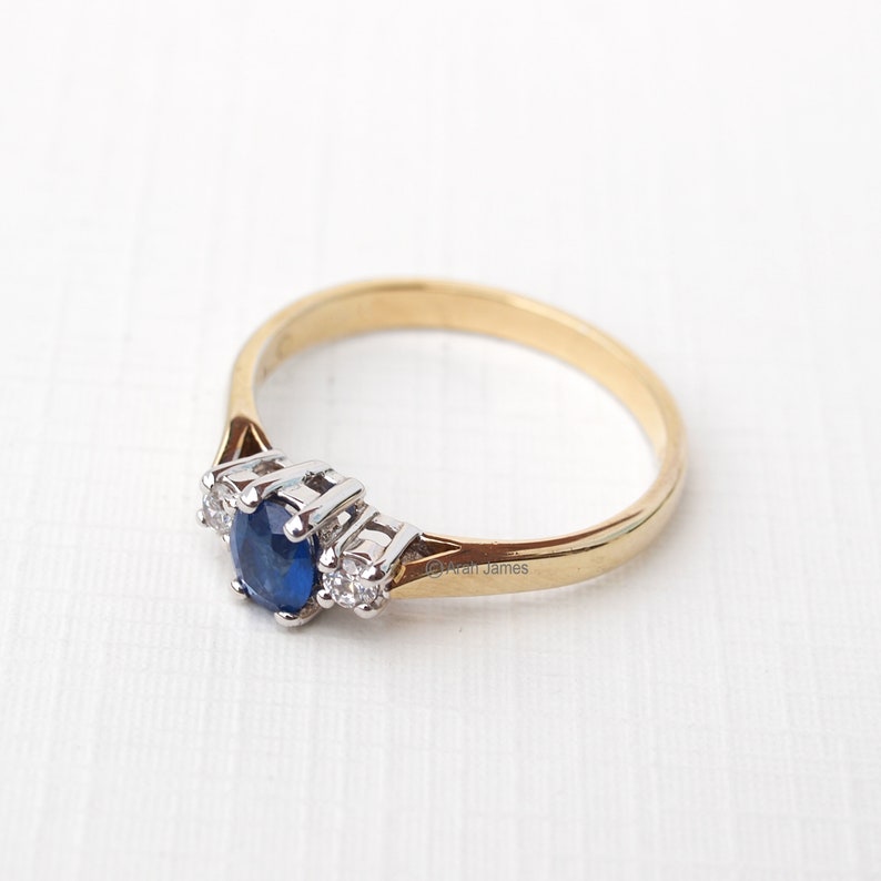 ROSEMARY Vintage Sapphire & Diamond Trilogy Ring - Etsy
