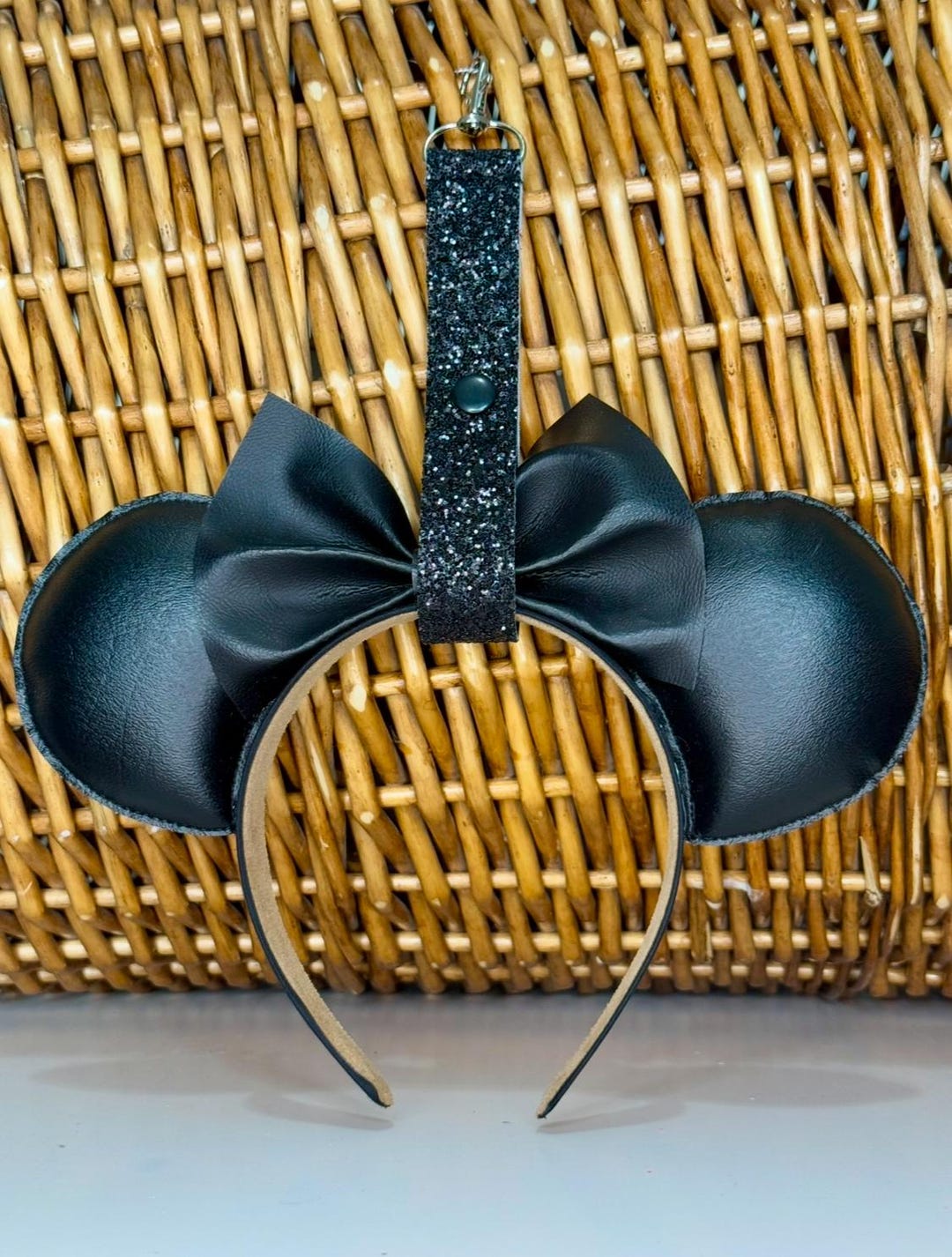 Black Glitter Ear Holder | Theme Park Keychain Straps | Bag Ear ...