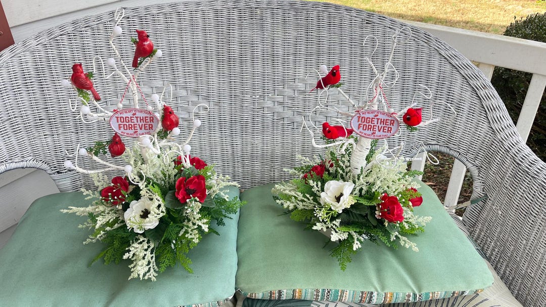 Red Cardinal Light up Tree, Faux Floral Tabletop Decor - Etsy