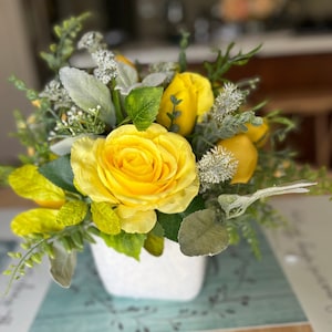Lemon Floral Bouquet Arrangement Kitchen Tabletop Counter Yellow Roses ...