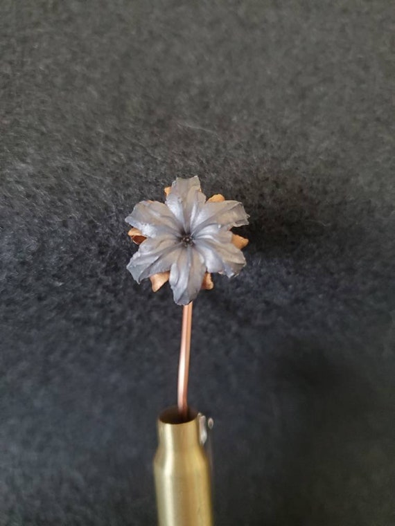 Bullet bouquet wedding | Beachweddingtips.com