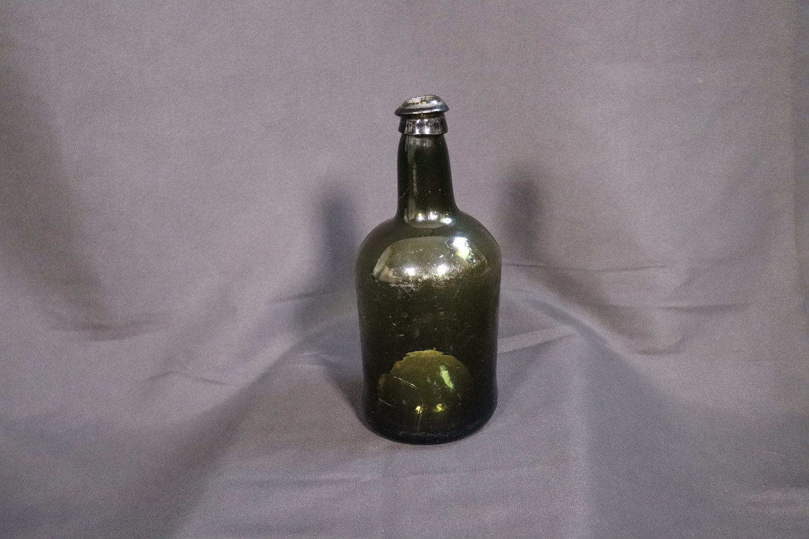 Colonial Black Glass Antique Wine Bottle, 18th Century, 1700s, Vintage ...