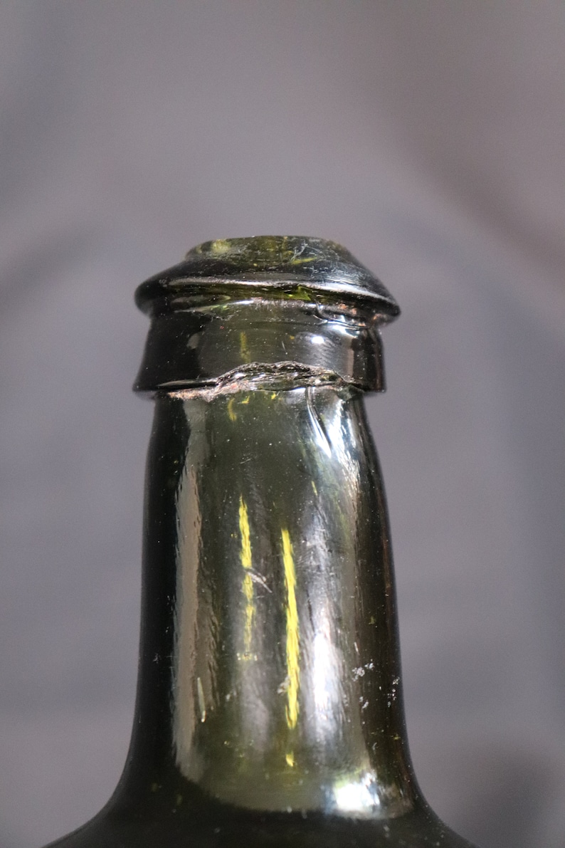 Colonial Black Glass Antique Wine Bottle, 18th Century, 1700s, Vintage ...