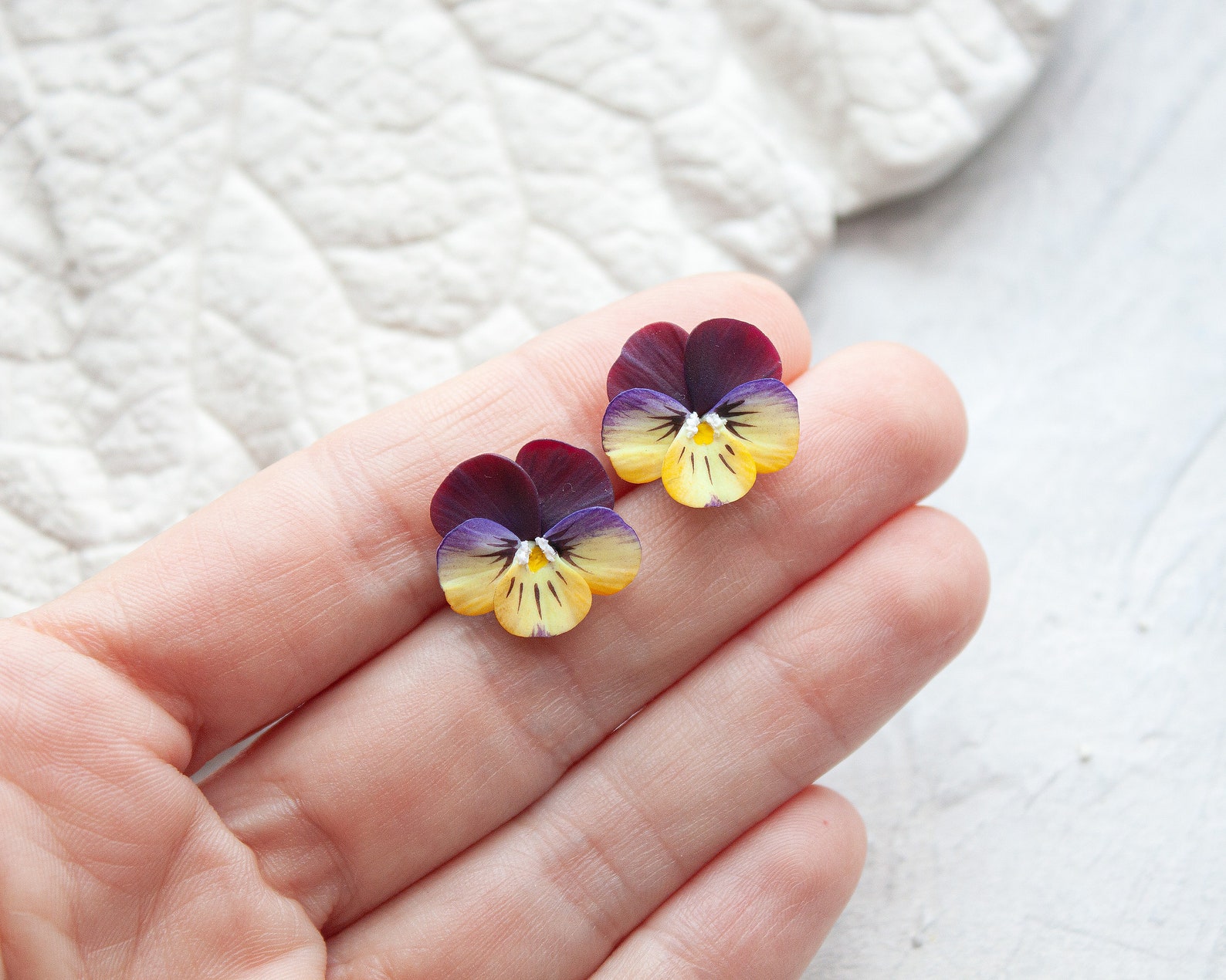 Mini Pansy Stud Earrings - Etsy
