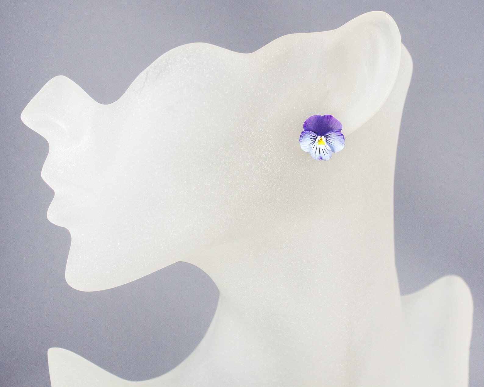 Mini Pansy Stud Earrings. Realistic Flower Earrings. Miniature | Etsy