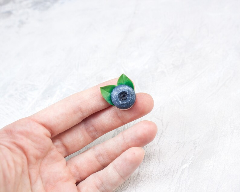 Blueberry Brooch. Berry Pin Brooch. Woodland Botanical Jewelry - Etsy