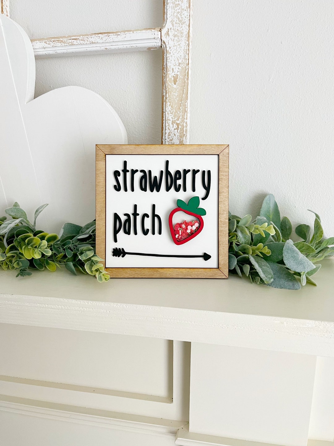 Strawberry Farms Shaker Sign, Strawberry Tiered Tray, Fruit Sign - Etsy