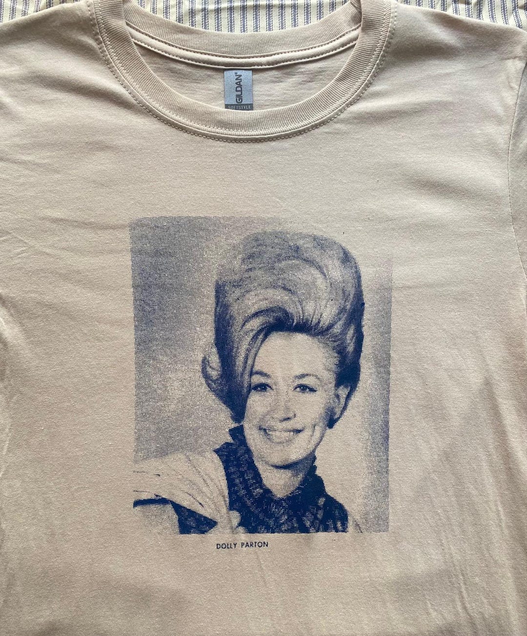 Dolly Parton Beehive Promo Picture Screen Printed Fan T Shirt Size ...