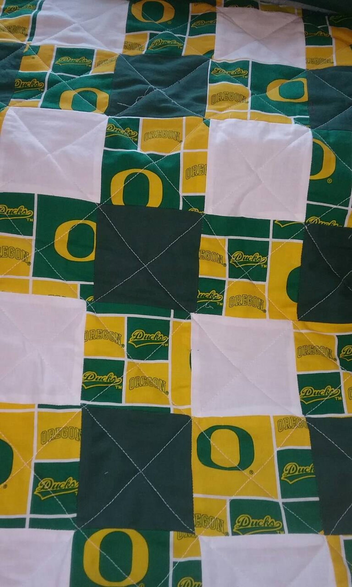 Oregon Ducks Full Size Quilt - Etsy