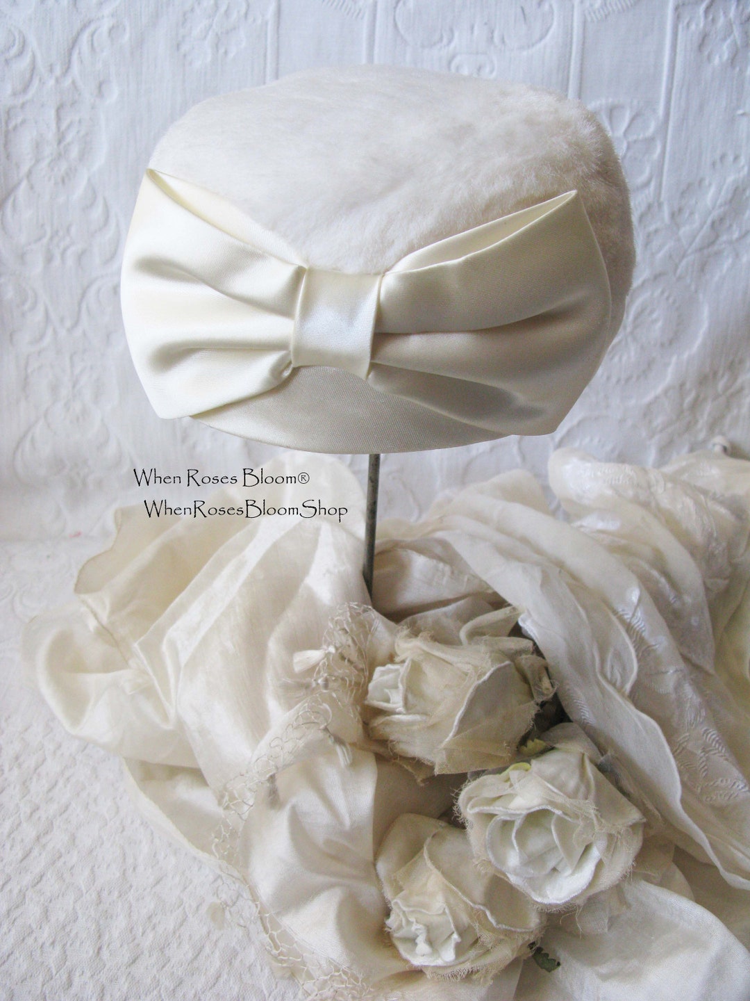 White Fur Vintage Pillbox Toque W/bow Classic Wedding Cocktail Bellhop ...