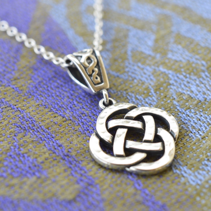 Celtic Knot Necklace - Etsy