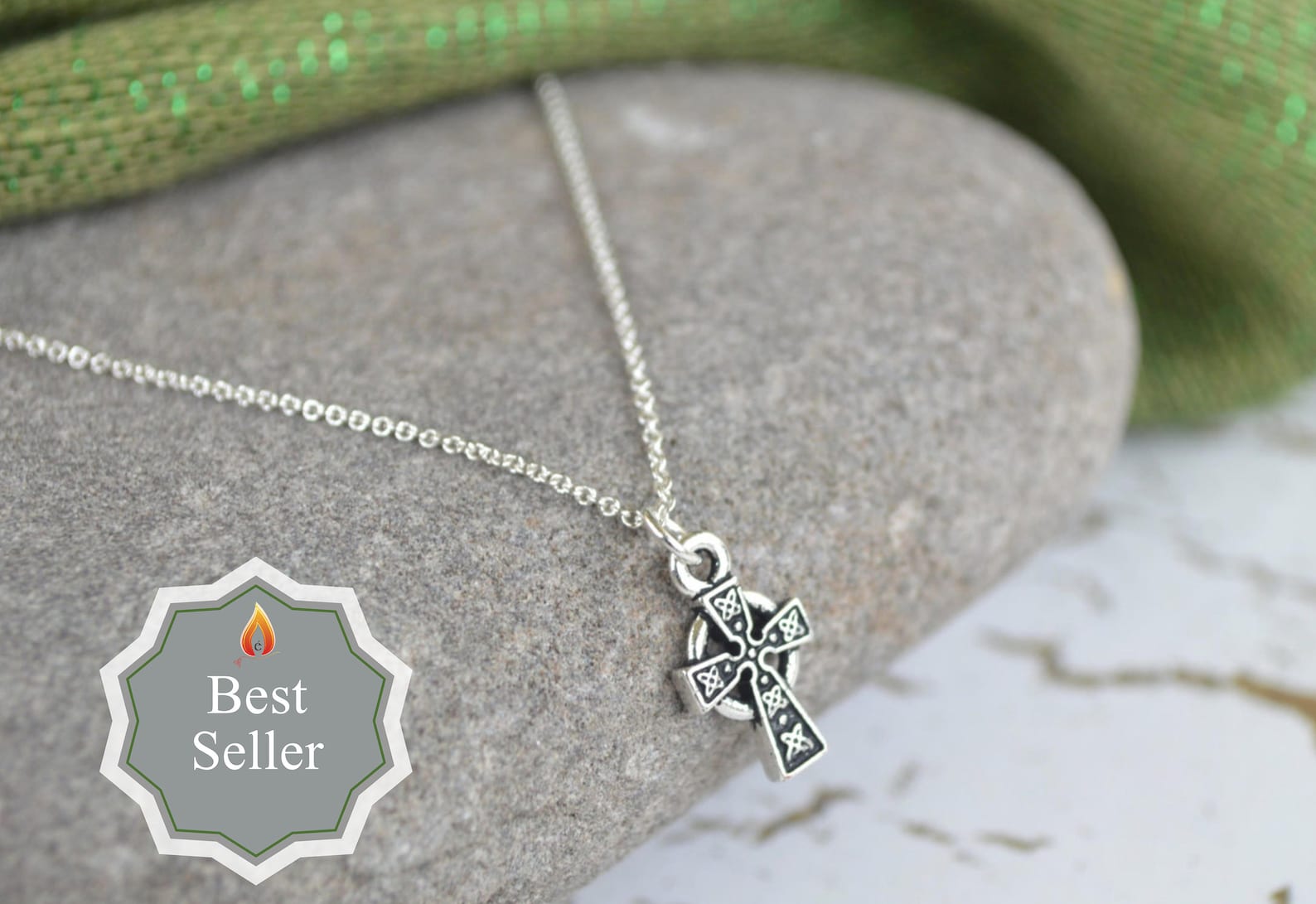 Small Celtic Cross Silver Necklace - Etsy
