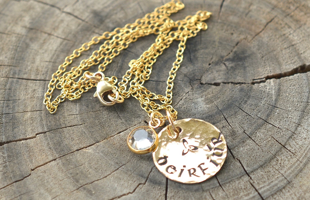 Deirfiúr (sister in Gaelic) Hand-stamped Gold-filled Necklace - Etsy