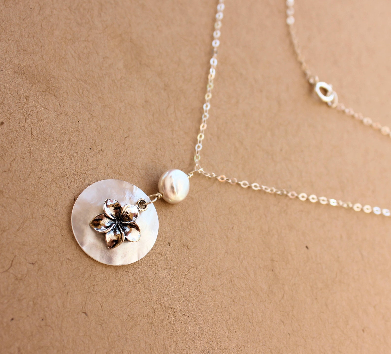 Coin Pearl and Mother of Pearl Circle Pendant Plumeria - Etsy