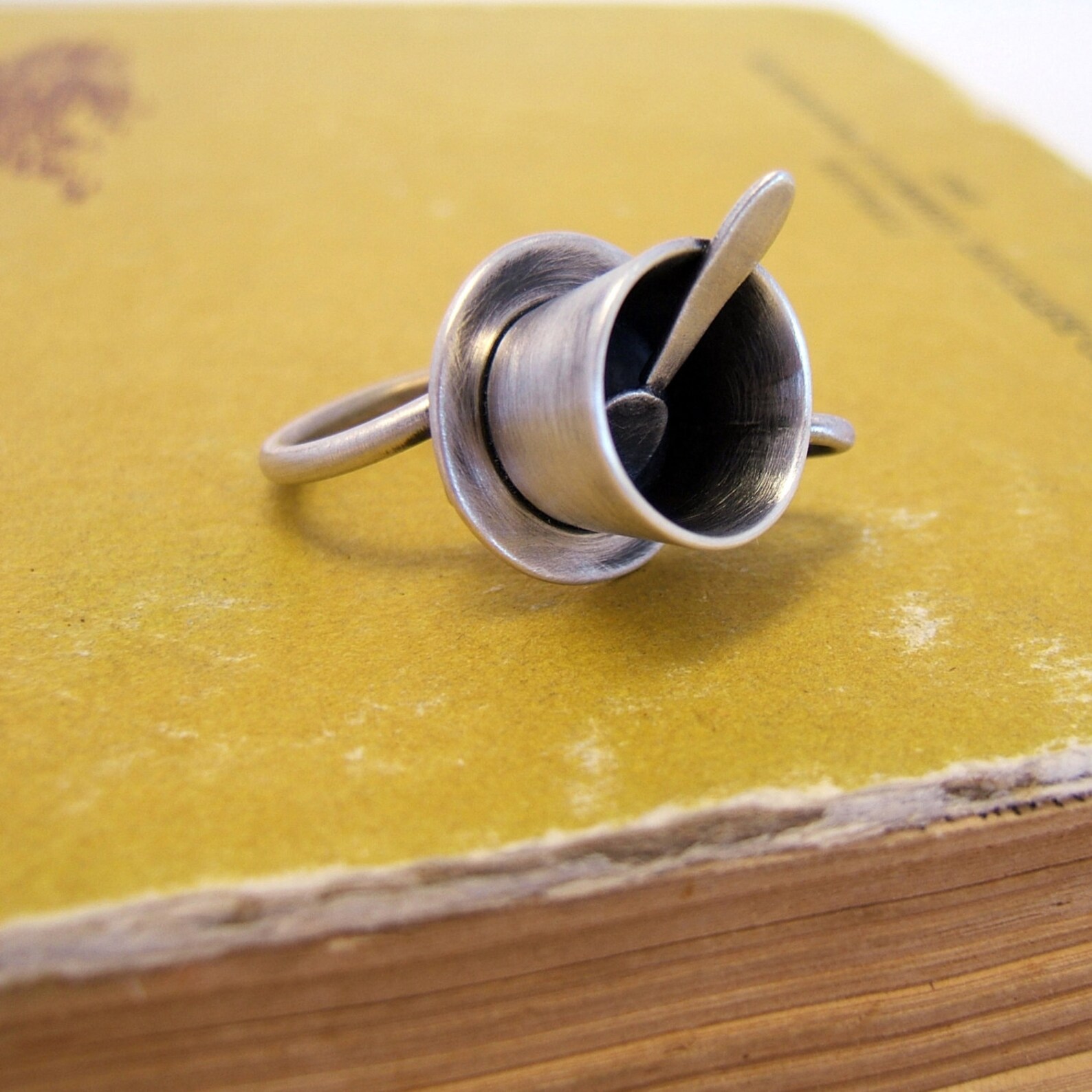 Sterling Silver Cup Ring/mini Tea Cup Ring/sterling Silver - Etsy