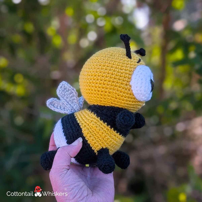 Bumble Bee Crochet Pattern, PDF Digital Download, Amigurumi Insect ...