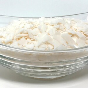 16 Oz, 1 Lb CASTOR WAX FLAKES Organic Vegan Pastilles for Candle Making ...