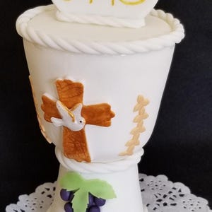 Chalice Cupcake Toppers, Communion Chalice, Chalice Decorations ...