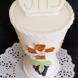 Chalice Cupcake Toppers, Communion Chalice, Chalice Decorations ...