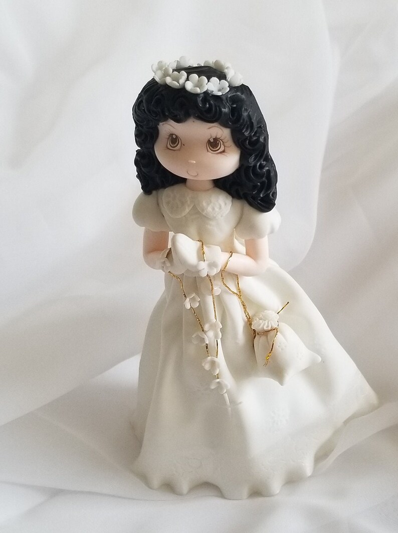 First Communion Girl Cake Topper, Rosary Favor, Child With Rosary for ...