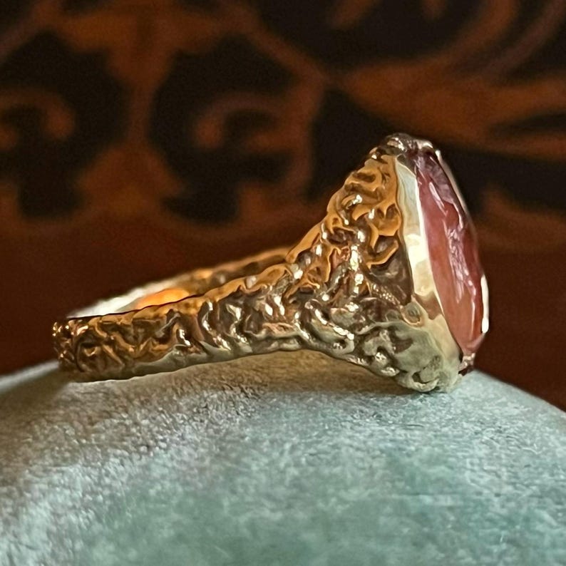 Roman Carnelian Intaglio Ring in 18k Gold in Vintage Mount Size 6.75US ...