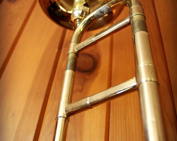 Recycled Trombone Sculpture Brass Desk Lamp - Etsy